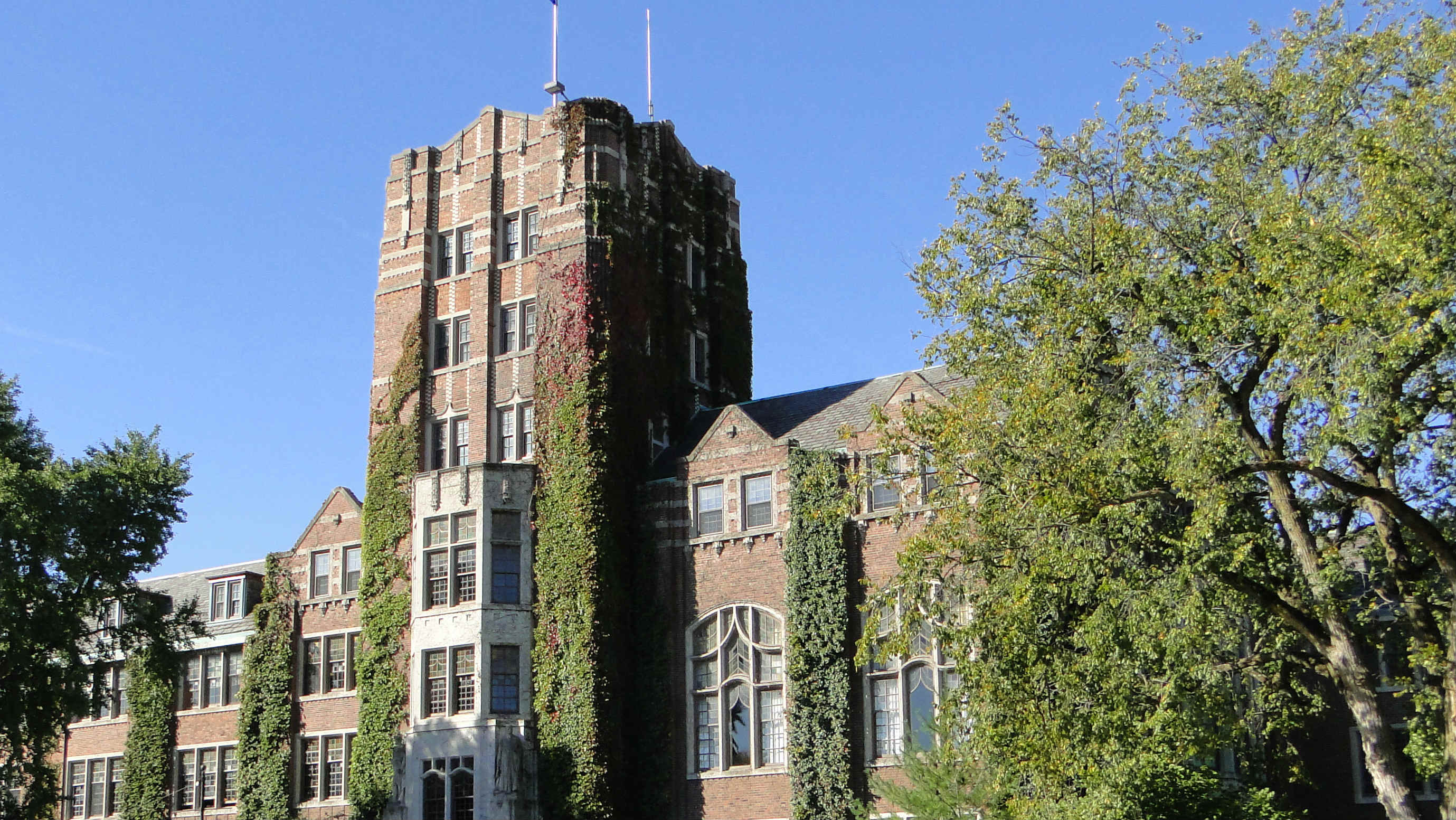 The Michigan alumni network on Alumnifire | Alumnifire for Michigan